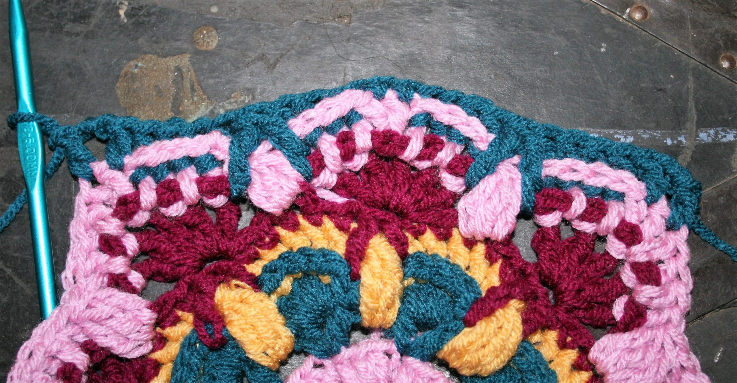 Jan's Joy-Full Jamboree Block- Moogly CAL 2023 - Linda Dean ...