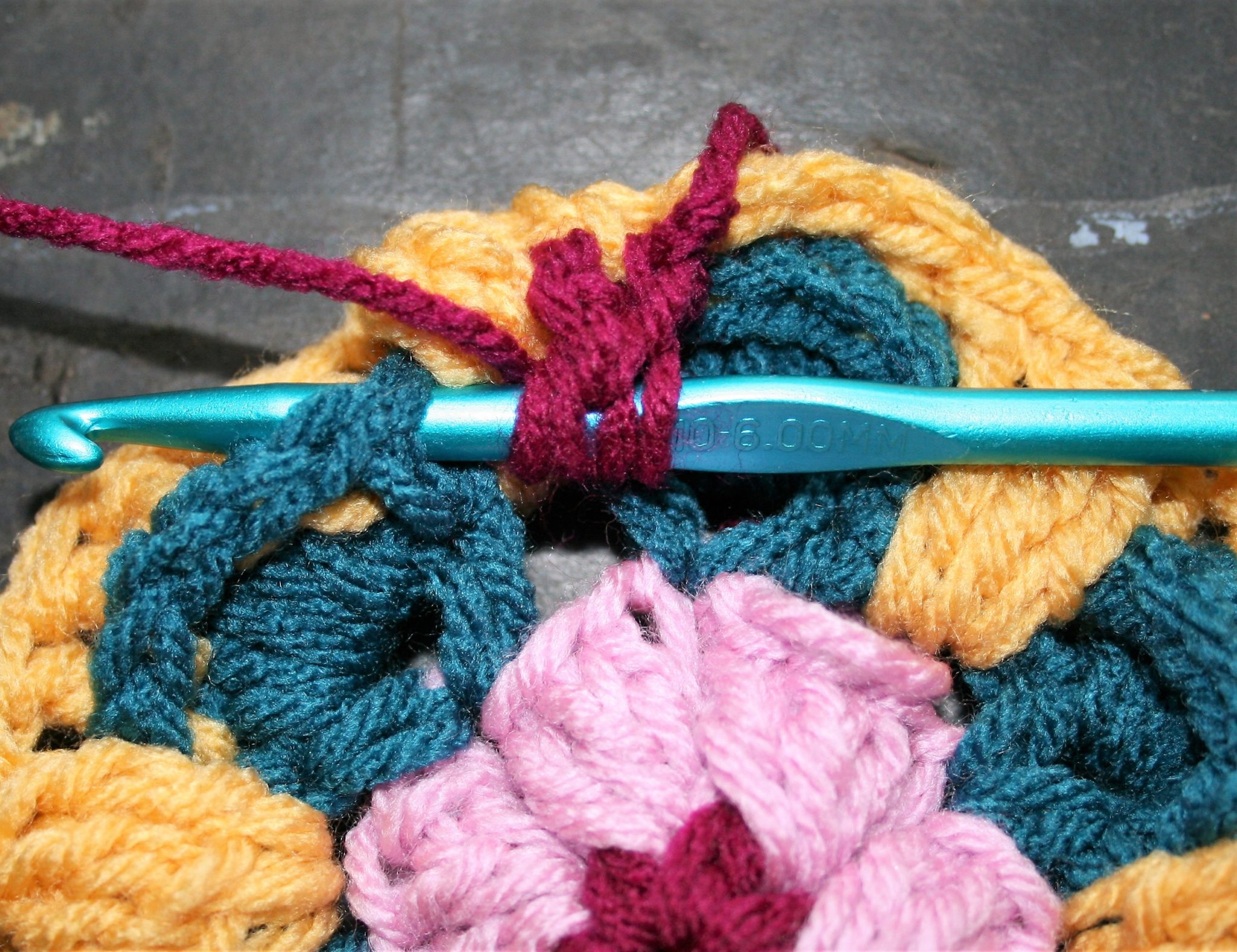 Jan's Joy-Full Jamboree Block- Moogly CAL 2023 - Linda Dean ...